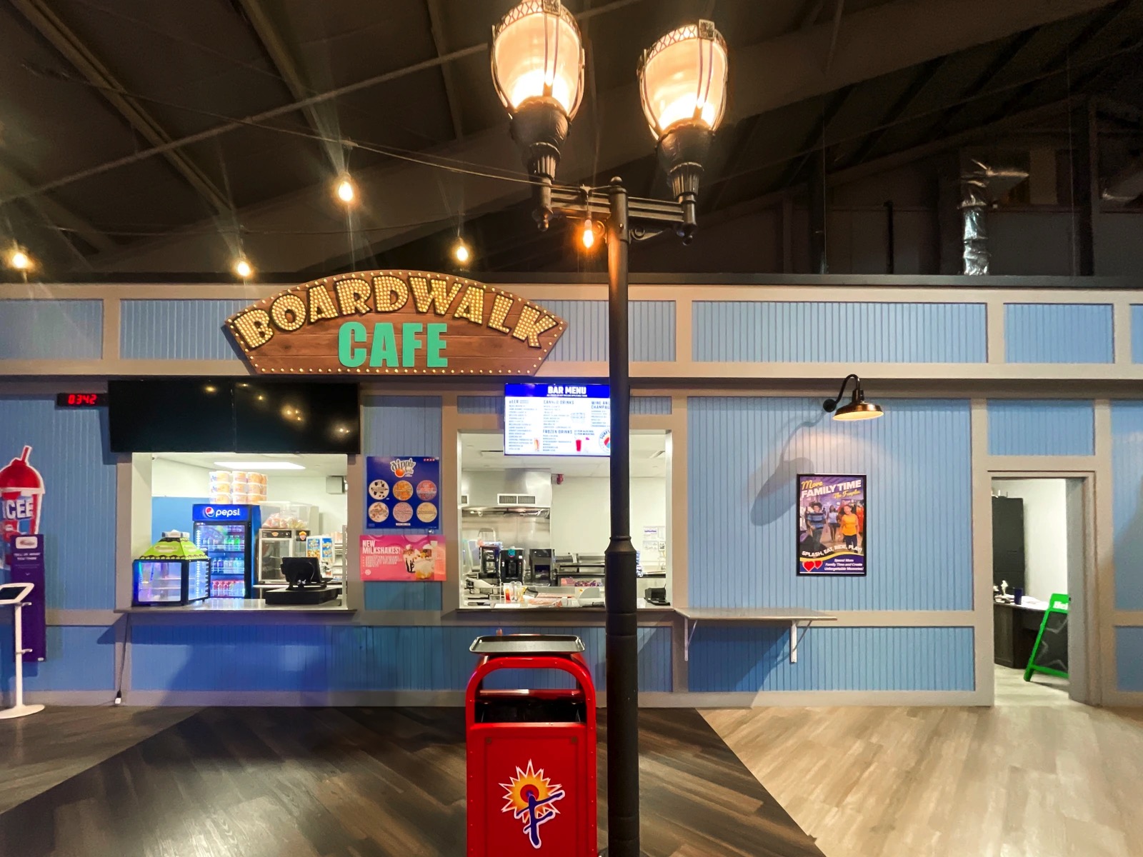 Boardwalk Cafe | The Funplex East Hanover